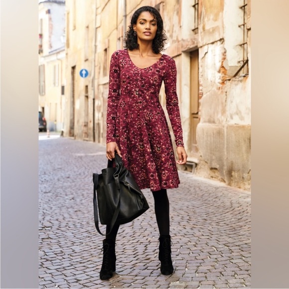 Peruvian Connection | Dresses | Peruvian Connection Burgundy Abstract ...